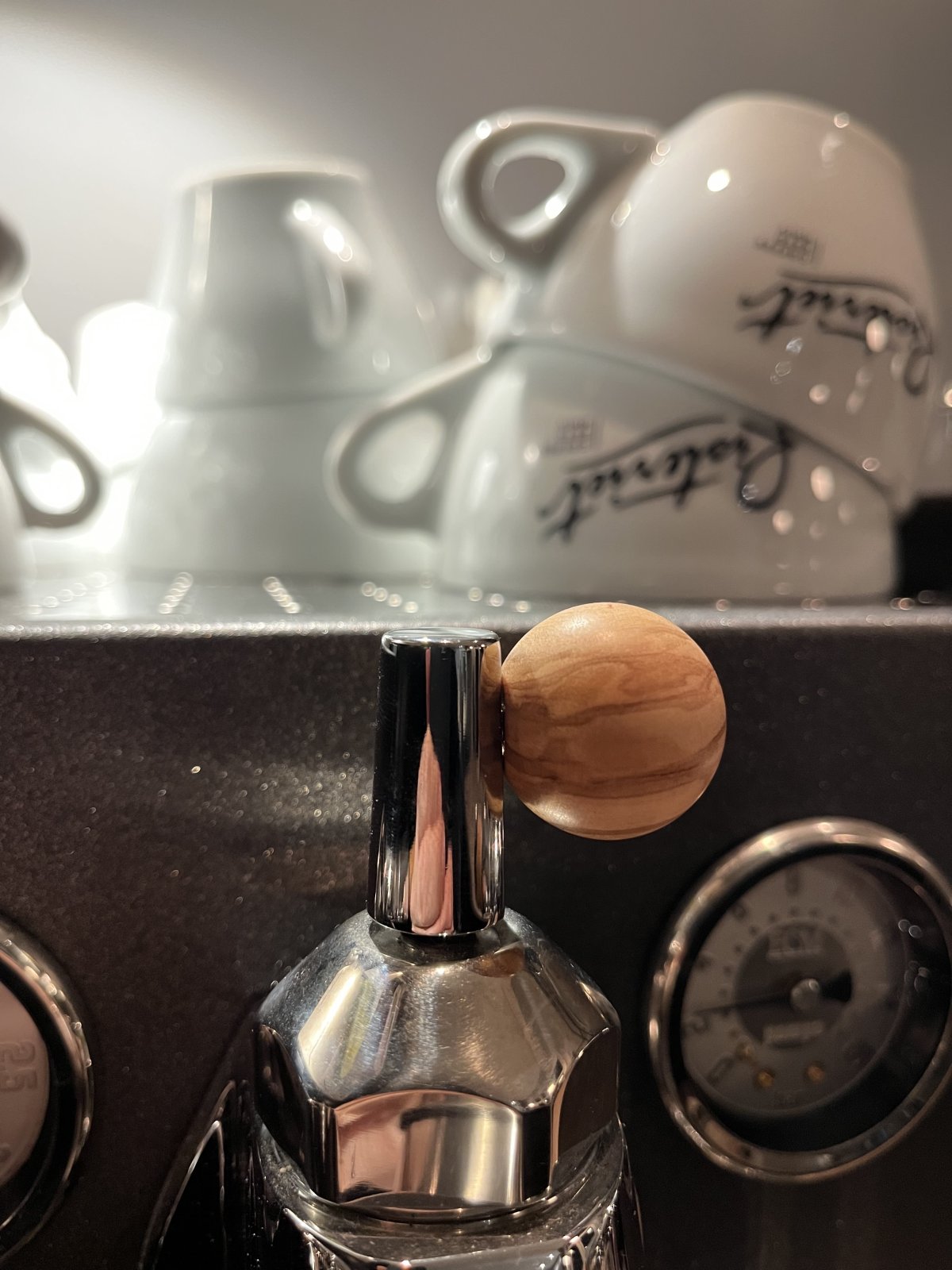 ECM Flow Valve Oliven træ knop - Hjemme-barista EXTRA - Risteriet.dk ...